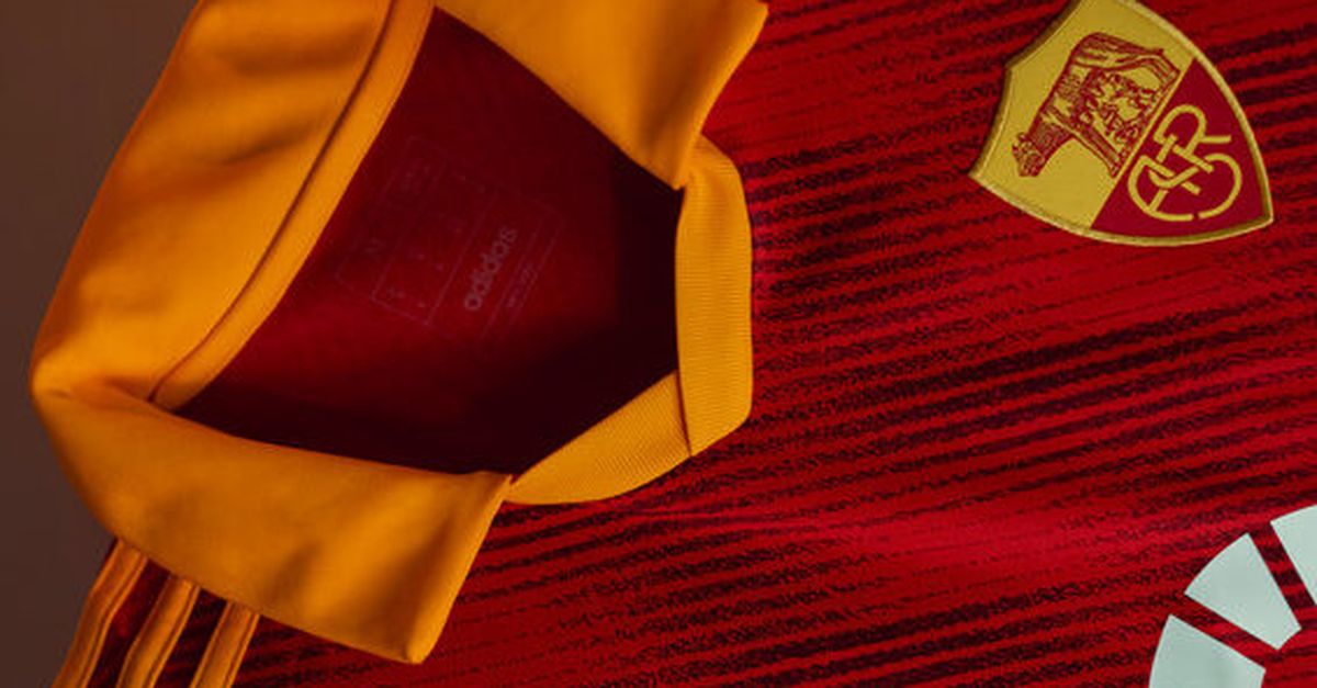 Roma, cambia anche il logo del sito: torna la storica Lupa - Forzaroma ...