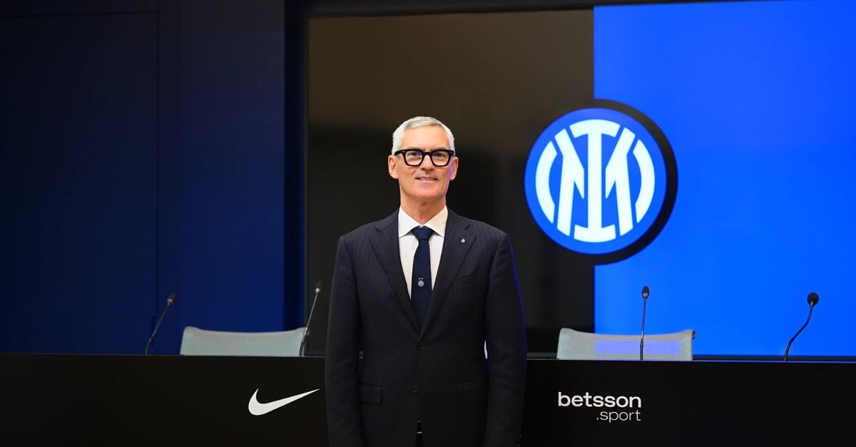 UFFICIALE - Antonello lascia l’Inter. Marotta unico CEO - FC Inter 1908 UFFICIALE - Antonello lascia l’Inter. Marotta unico CEO - FC Inter 1908