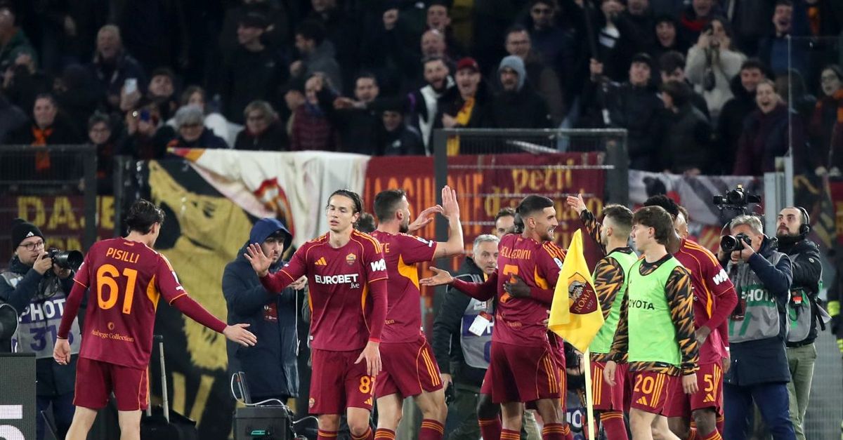 Serie A, Roma-Lecce 1-0: primo gol di Robinio Vaz, agganciata la ...