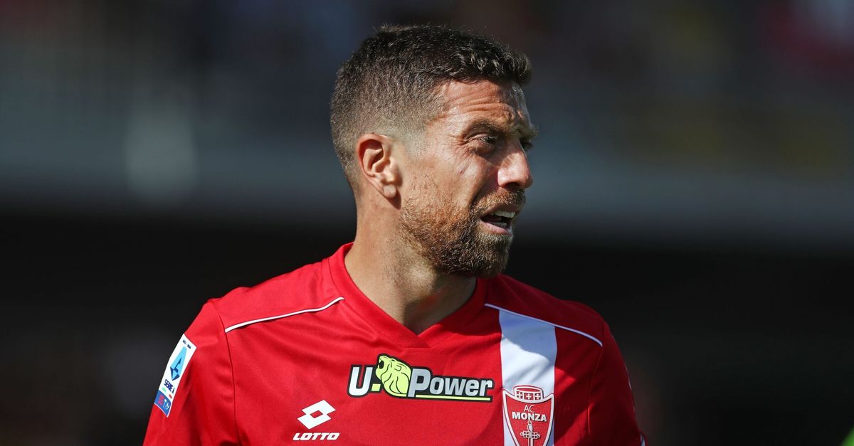 Papu Gomez: “Lo scudetto sarà di nuovo una lotta tra Inter e Napoli ...