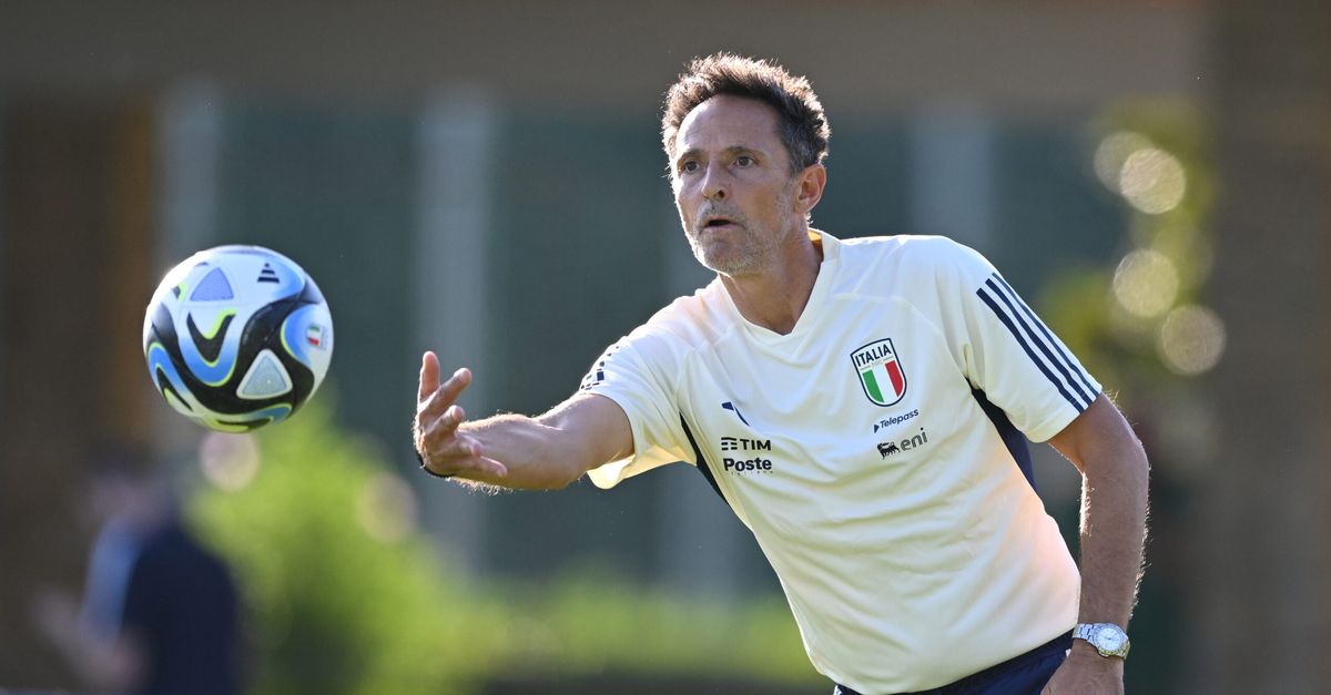 In tribuna per Fiorentina-Lazio anche l'ex preparatore viola Marco ...