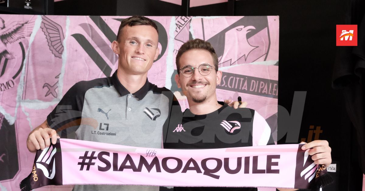 FOTO PALERMO: Liam Henderson incontra i tifosi allo Store Ufficiale ...