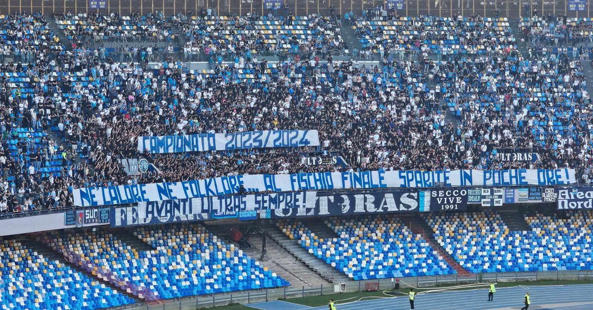 FOTO Contestazione Ultras, nuovo striscione apparso al 90′ - Calcio ...