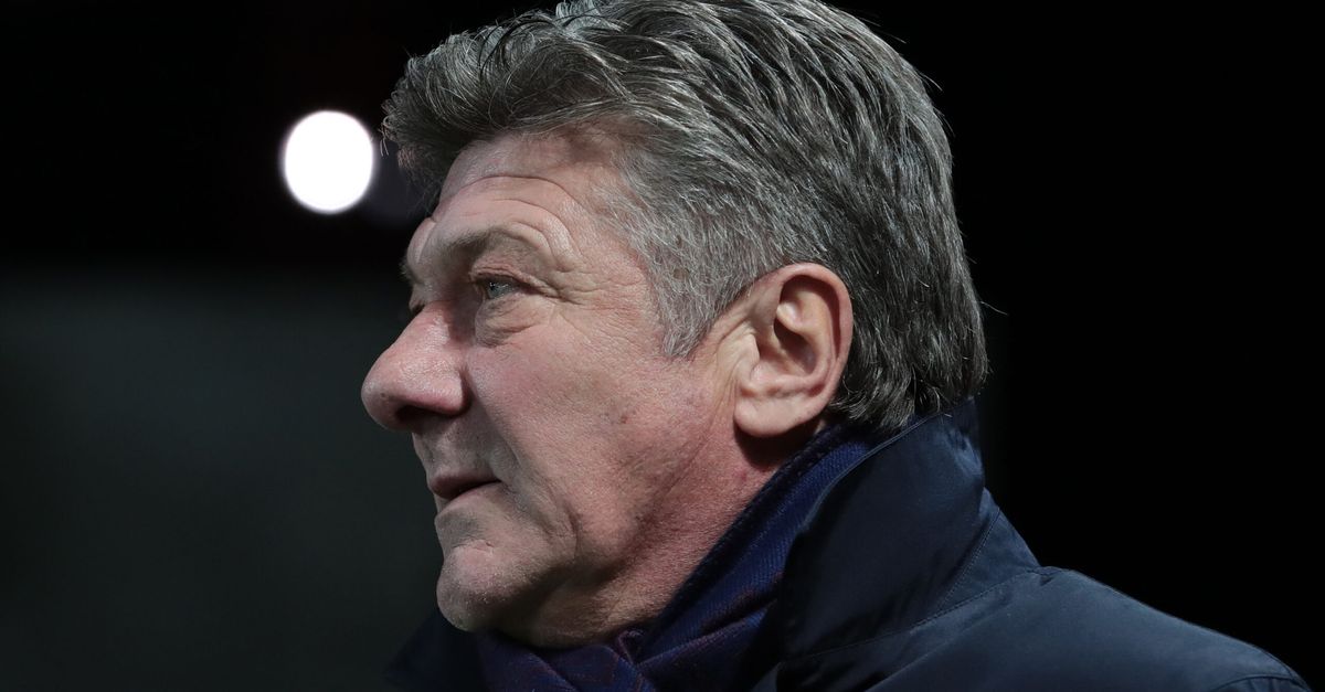 Emozione Mazzarri, notte di Champions a Fuorigrotta 12 anni dopo: la ...