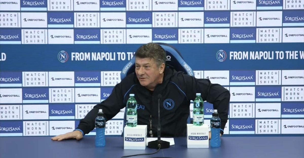 Mazzarri, dichiarazione d’amore: “A Napoli darò sempre l’anima! Sto ...