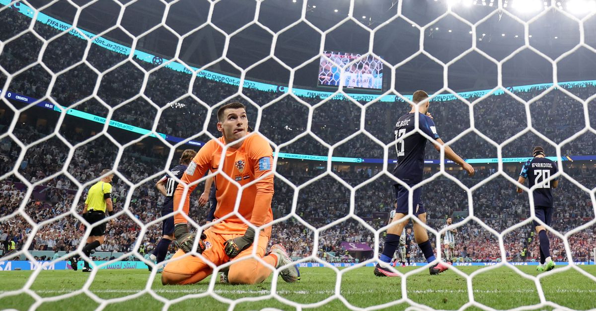Non solo Livakovic, il Villarreal punta un altro obiettivo viola per la ...