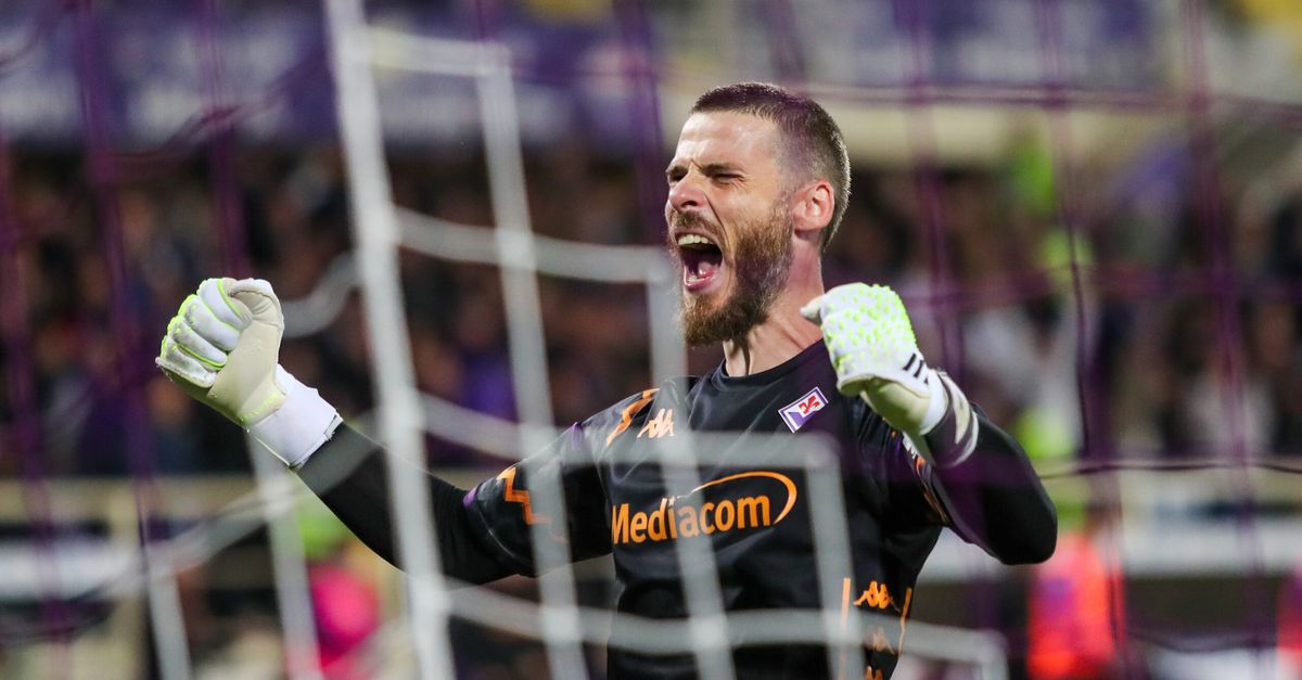 “Un alieno al Franchi” “Superman”: i quotidiani elogiano David De Gea ...