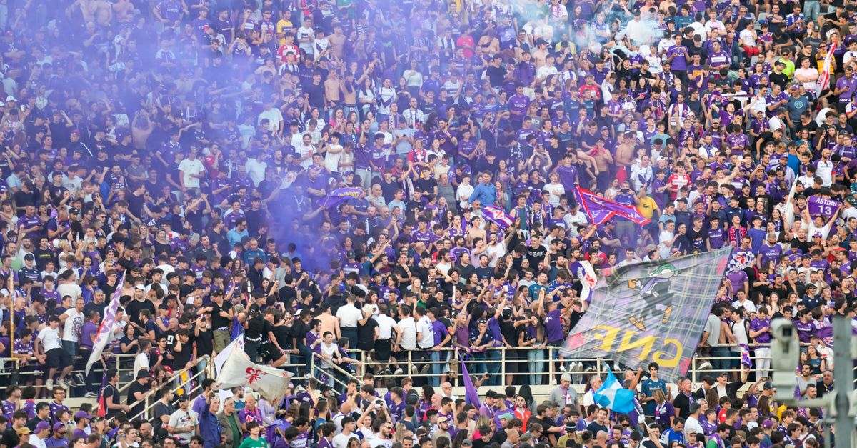 Tutti i colori viola del mondo – Con la Fiorentina fanno 56. Le trovate ...