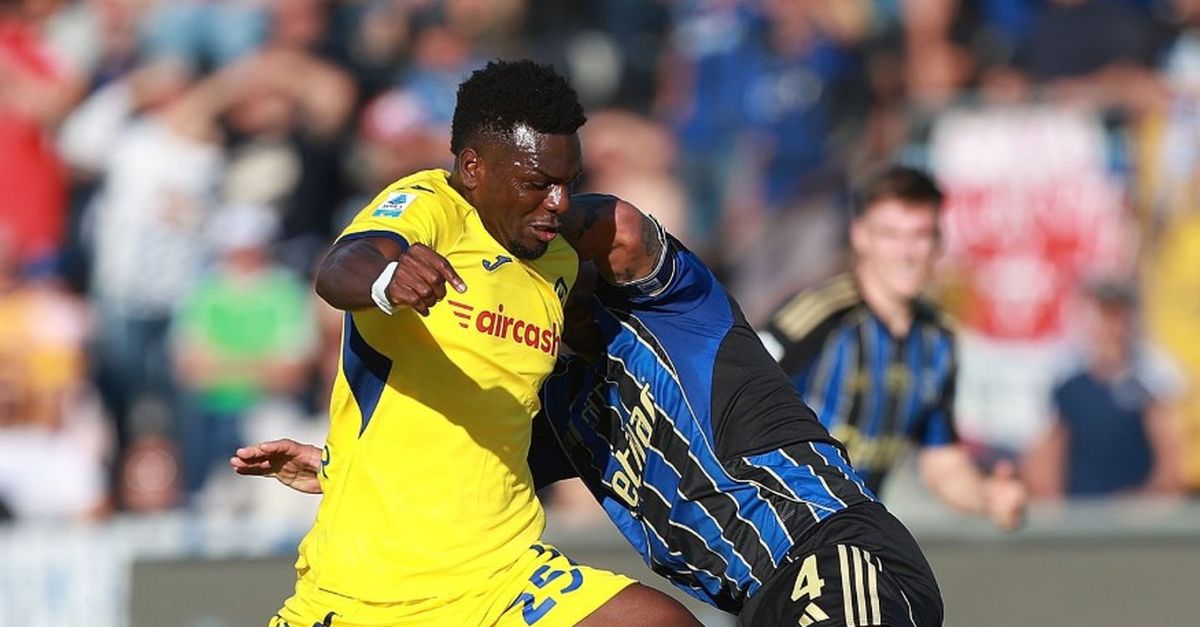 Verona, 2-0 col Bellinzona, a segno Mosquera con una doppietta - Hellas1903