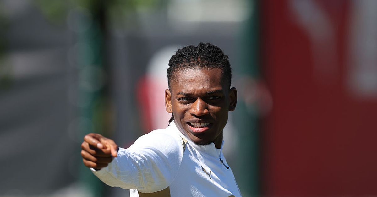 Nico Williams: “Leao? Solo Vinicius è meglio di lui…” - Milanisti Channel