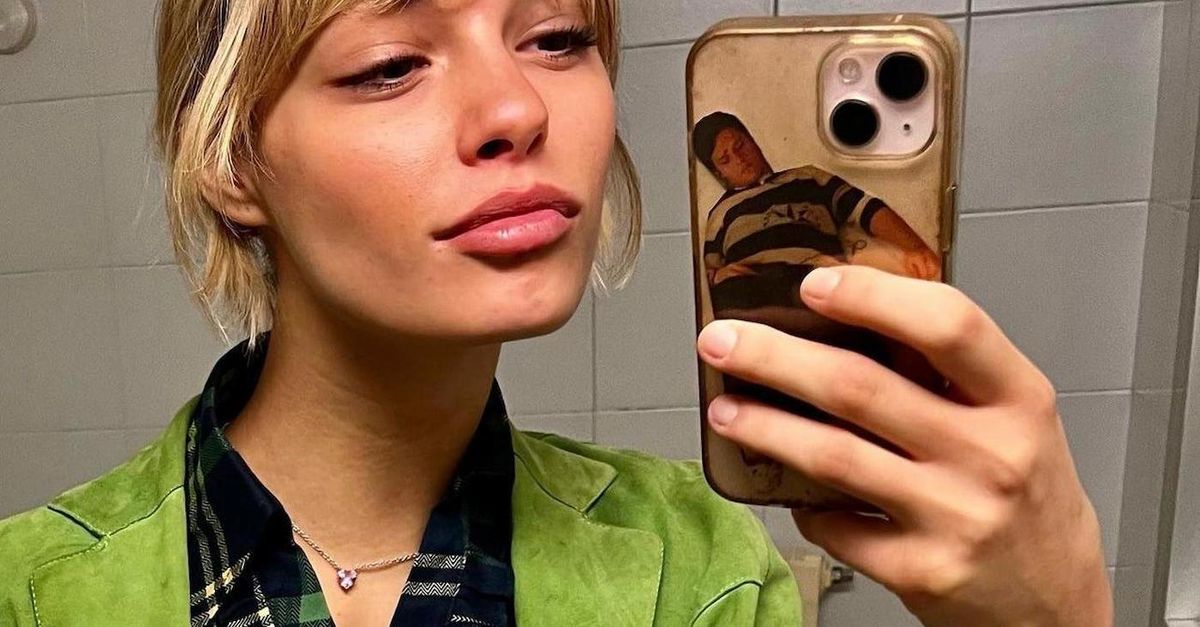 Chi è Ludovica Barbarito, l'attrice che interpreta Silvia negli 883 ...