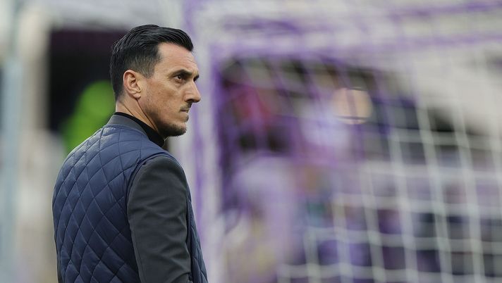 Burdisso saluta la Fiorentina: “Lascio un club da 3 finali in 2 anni ... Burdisso saluta la Fiorentina: “Lascio un club da 3 finali in 2 anni ...