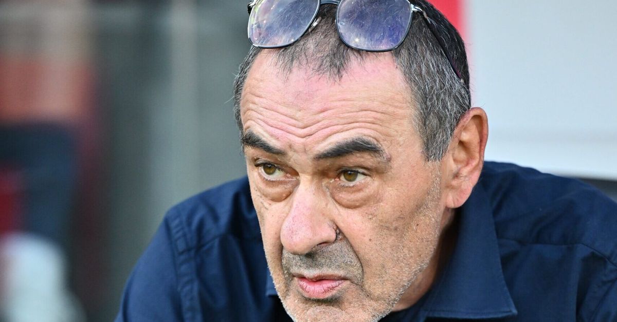 Maurizio Sarri apre al Napoli: sul tavolo un contratto biennale - Viola ...