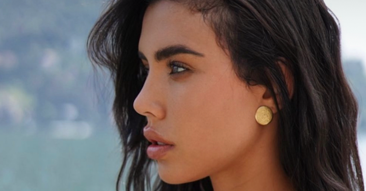 Michelle Sander, topless spettacolare. L’ex lady Petagna incanta sui ...