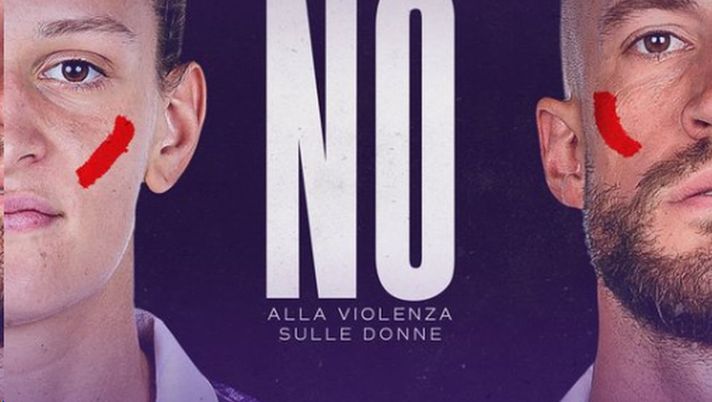 FOTO – NO alla violenza sulle donne, la Fiorentina scende in campo coi capitani - Viola News