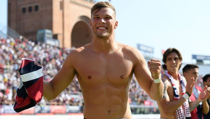 Van Hooijdonk: “Arnautovic? Dicono sia crazy, ma per me è un bravo ...