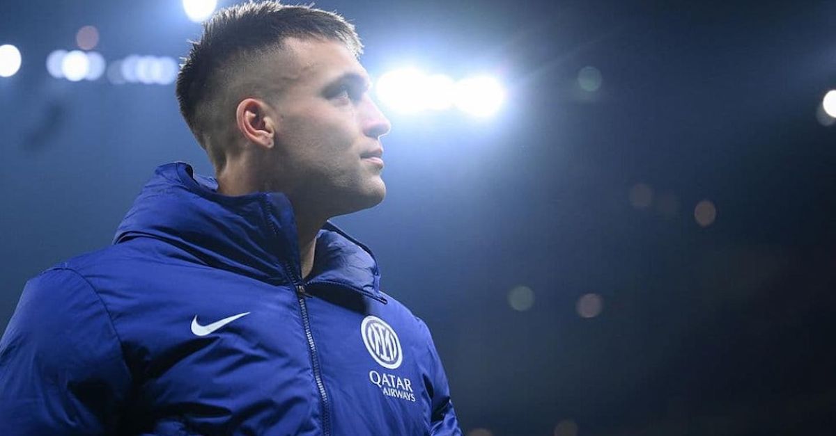 FCIN1908 / Per Lautaro lavoro specifico e poi in gruppo. Con l'Arsenal ...