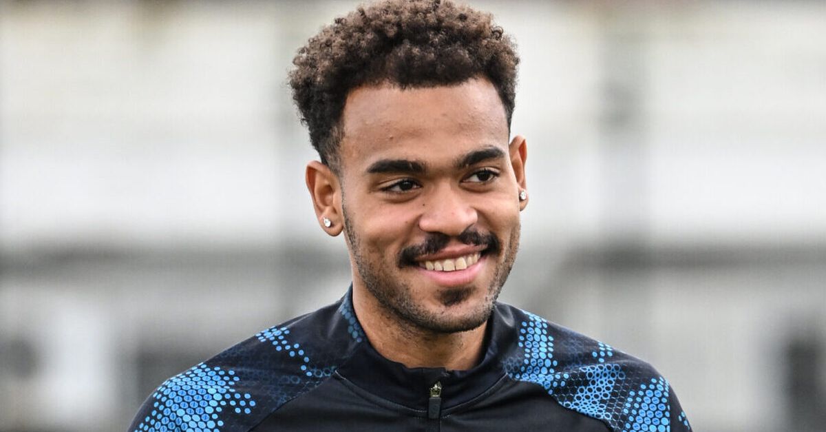 La Nazione: “Man si complica. Il piano B della Fiorentina è Cyril ...