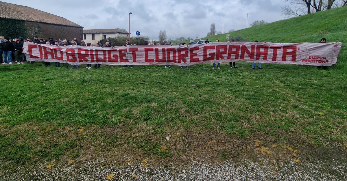 Addio Bridget, il ricordo della curva Maratona durante il funerale ...