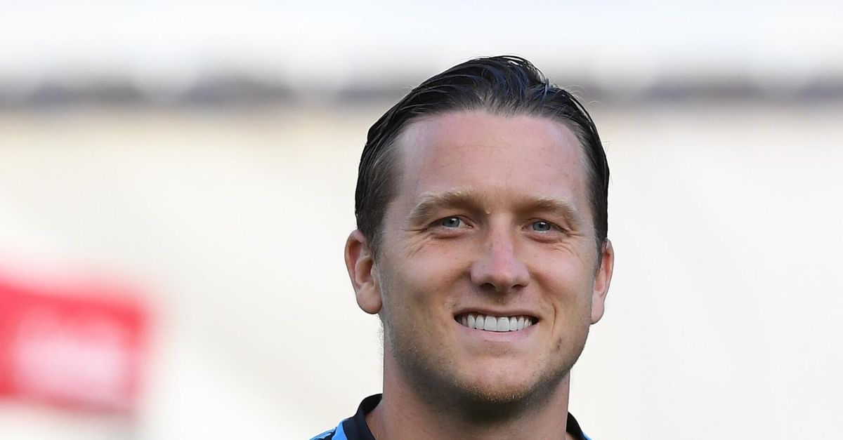 FOTO Zielinski posta un’immagine con la casacca del Napoli: indizio per ...