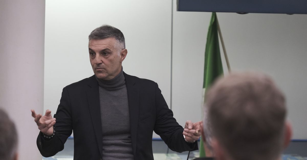 Da Roma: “Rivoluzione in dirigenza, per il vivaio piace un nome viola ...